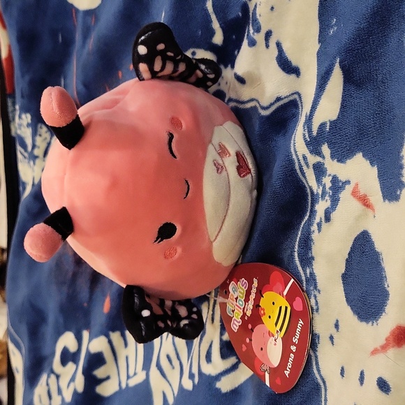 Squishmallows | Toys | 5 Arona Sunny The Butterfly And Bee Flipmallow ...